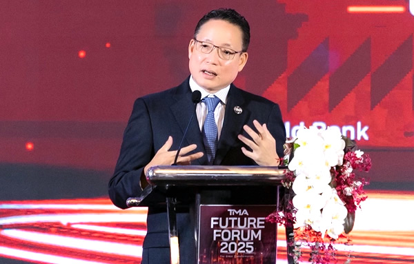 Top Thai banker launches blistering attack on present state of the ...